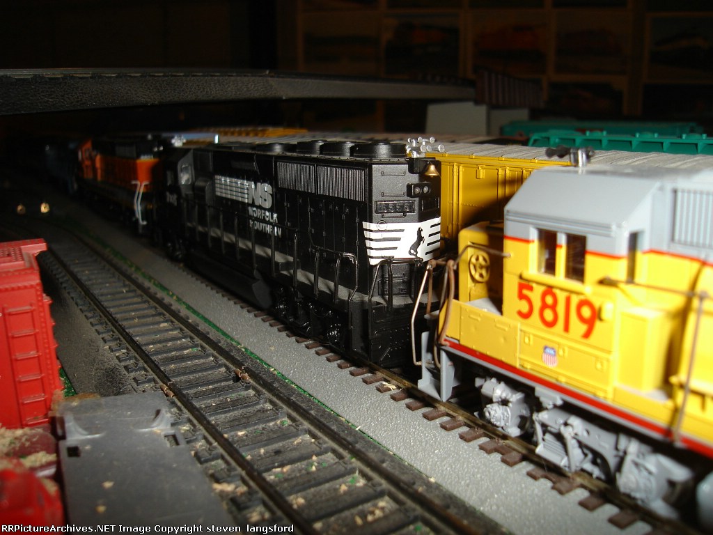 NS Resting ON The Engine Track